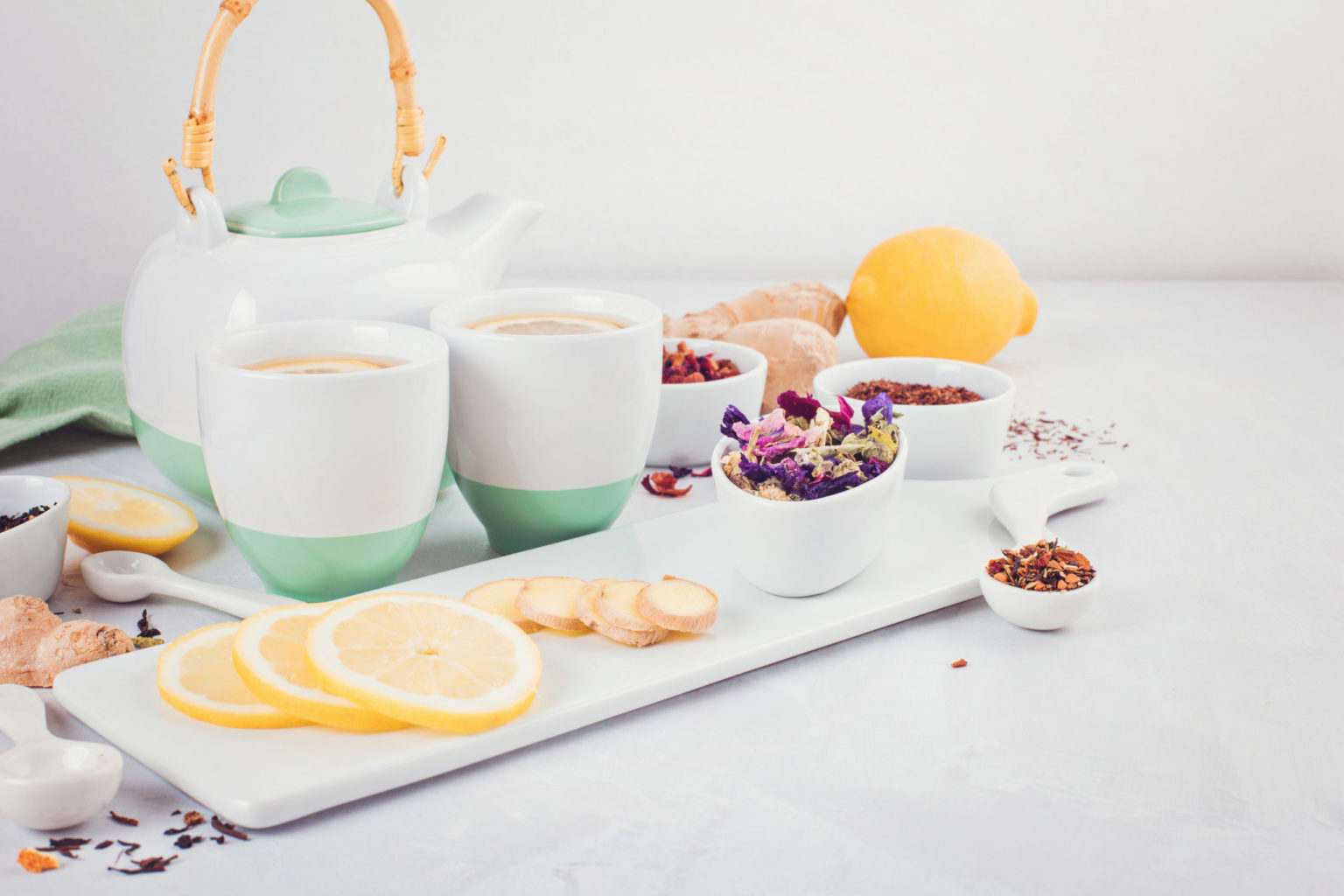 Amazing Benefits of a Slim Tea Detox – AtMedica